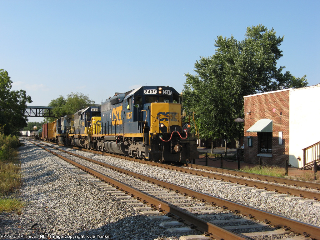 SB freight Q539 taking its time thru town